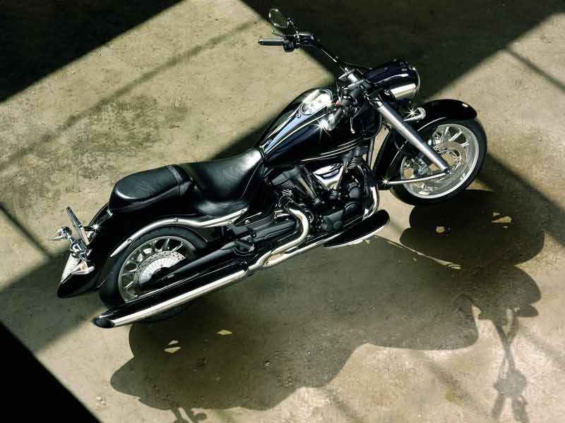 YAMAHA XV1900 MIDNIGHT STAR (2006 - on) Review | MCN