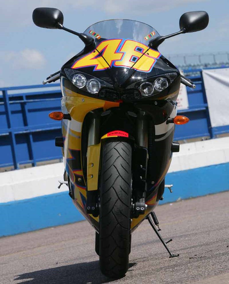 YAMAHA R6 2004 2005 Review Speed Specs Prices MCN YAMAHA R6 2004 2005 Review Speed Specs Prices MCN