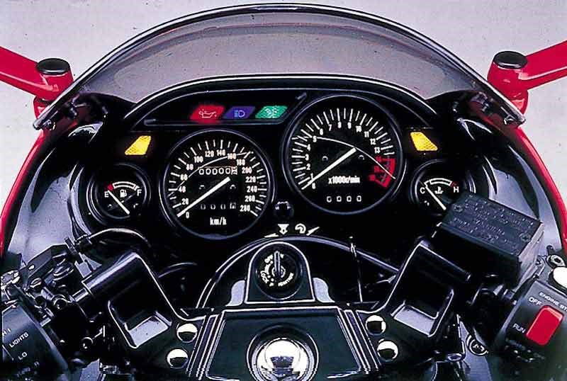 Kawasaki ZZR600 (1990-2007) Review | Specs & Prices | MCN