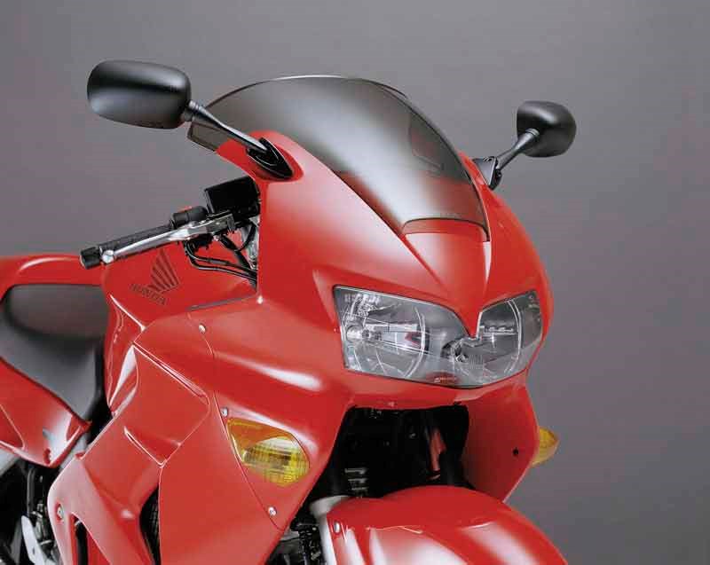 HONDA VFR800 (1998-2001) Review | Speed, Specs & Prices | MCN
