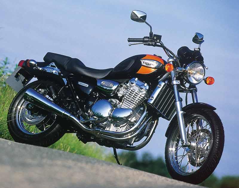 TRIUMPH ADVENTURER 900 (1995-2002) Motorcycle Review | MCN