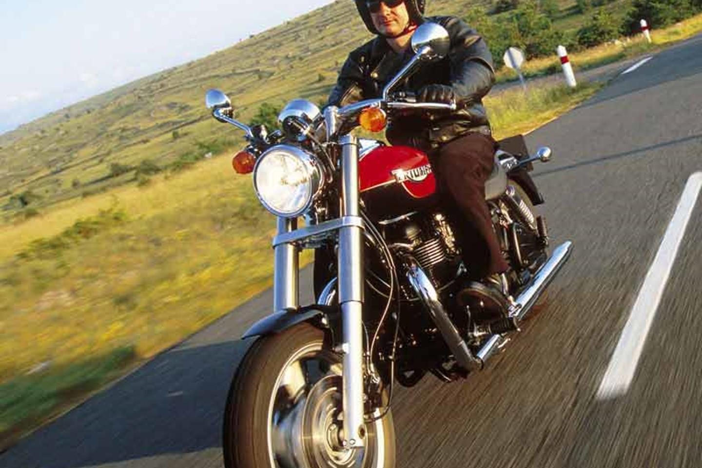 TRIUMPH SPEEDMASTER (2002-2011) Review, Specs & Prices | MCN