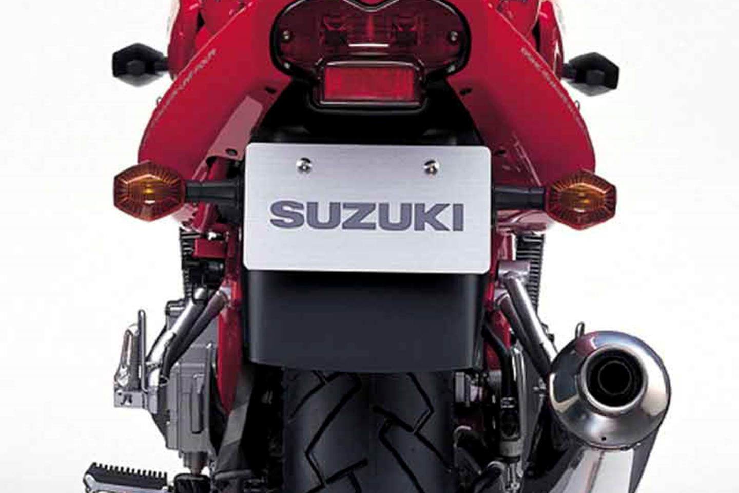 SUZUKI GSF600 BANDIT (1996-2005) review and used buying guide | MCN