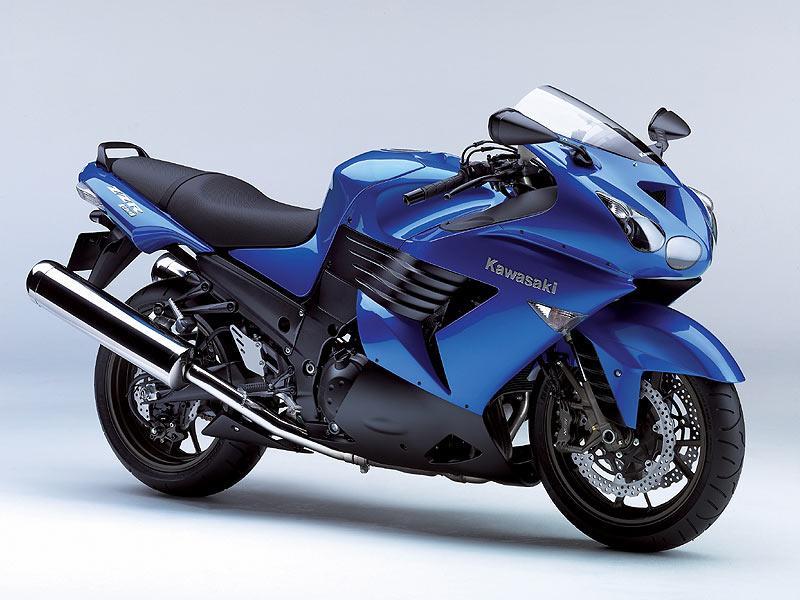 First pictures: ZZR1400