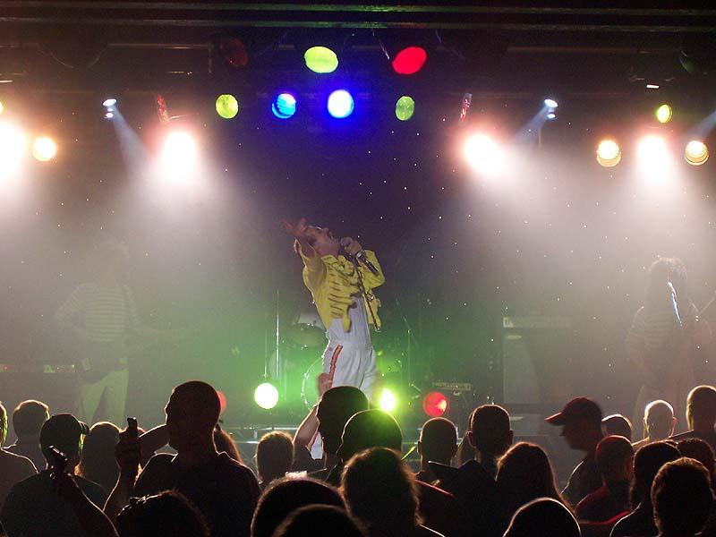 Butlins bands rock on