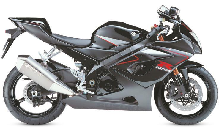 US Forces train riders