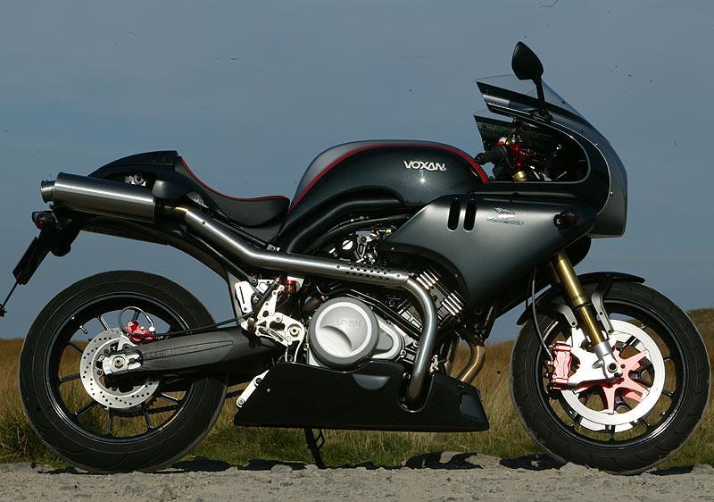 Video: Voxan Charade