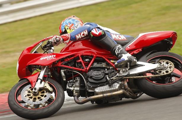 Road test gallery: Ducati 1000SS