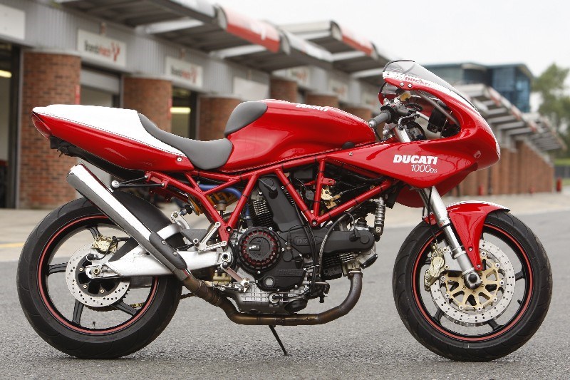 Road test gallery: Ducati 1000SS