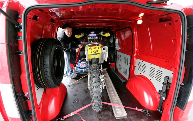 Mercedes Vito van aimed at motorcycle transport