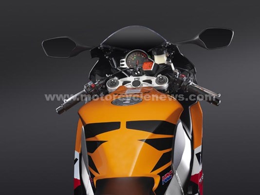2009 Honda Fireblade ABS - First official pictures
