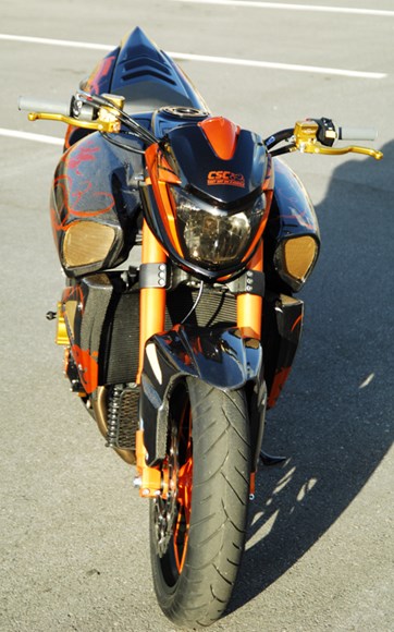 Are these the ultimate R1 and B-King customs?