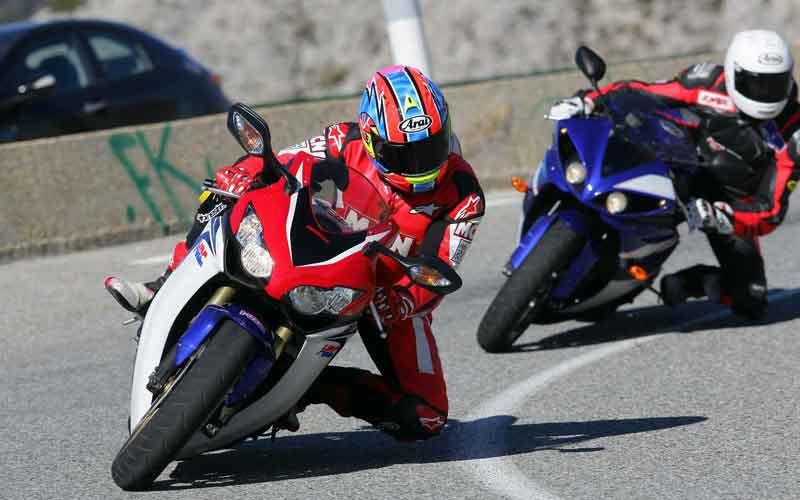 New Yamaha R1 starts to edge out Honda Fireblade