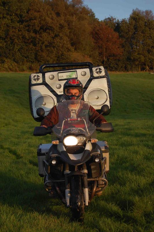 New BMW R1200GS sound system revealed