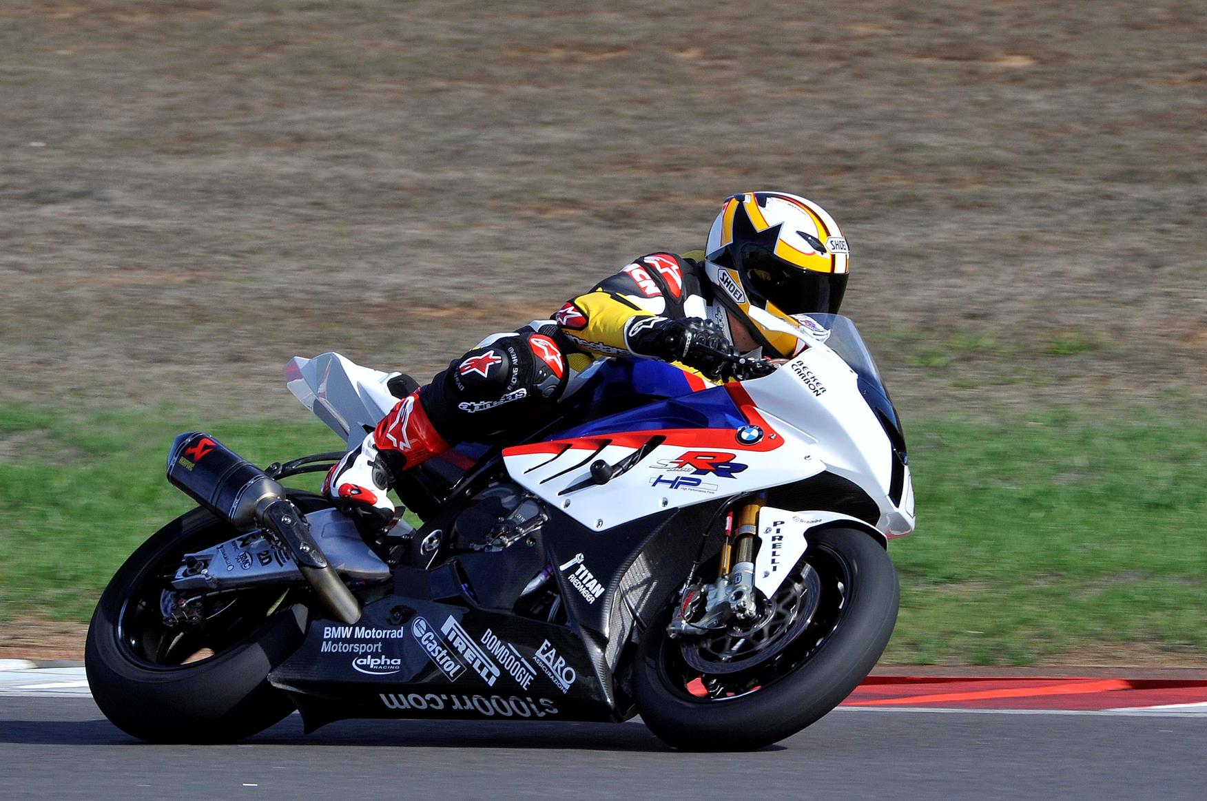 First ride: Troy Corser's WSB S1000RR