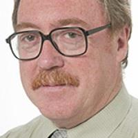 Mirror columnist Paul Routledge is a 'knob'