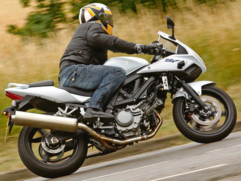 2010 Suzuki SV650S first ride - it's back