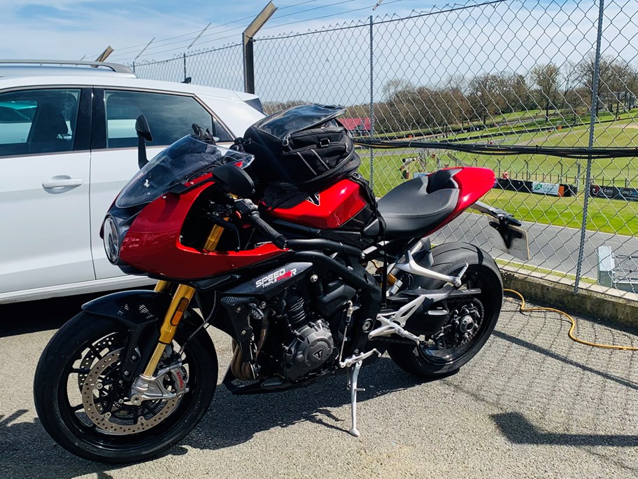 MCN Fleet: Life with the Speed Triple RR leaves Neevesy scratching his head
