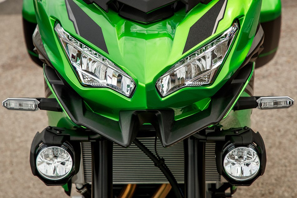 KAWASAKI VERSYS 650 (2022 - on) Review