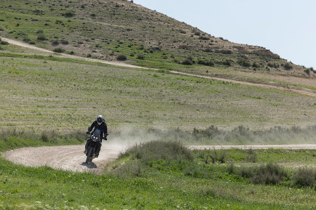 YAMAHA TENERE 700 WORLD RAID (2022 - on) Review