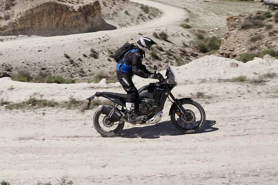 YAMAHA TENERE 700 WORLD RAID (2022 - on) Review