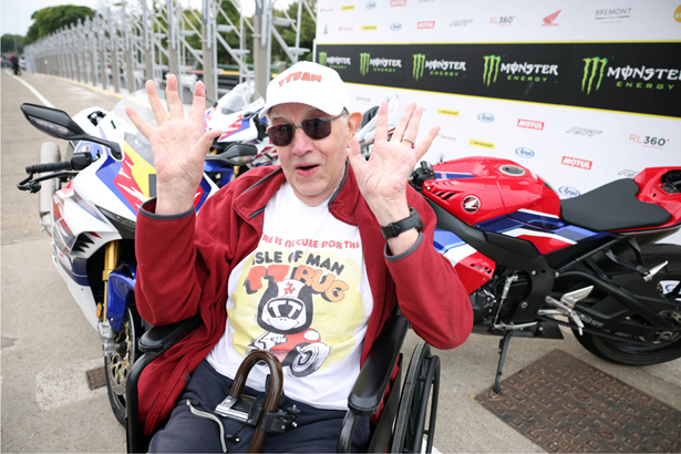 Lifelong TT racing fan celebrates 75 years of coming to the Isle of Man