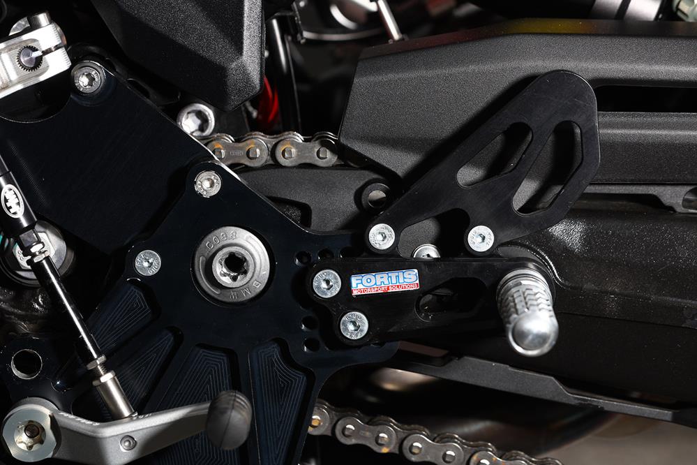 Racers could win big money in the new BWM F900R Cup