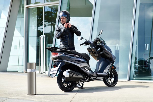 Suzuki reveal UK price for the Burgman Street 125 EX scooter
