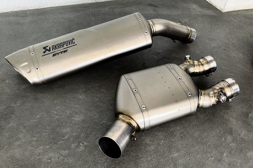 Baffling technology: Yamaha and Akrapovic up the power without breaking ...