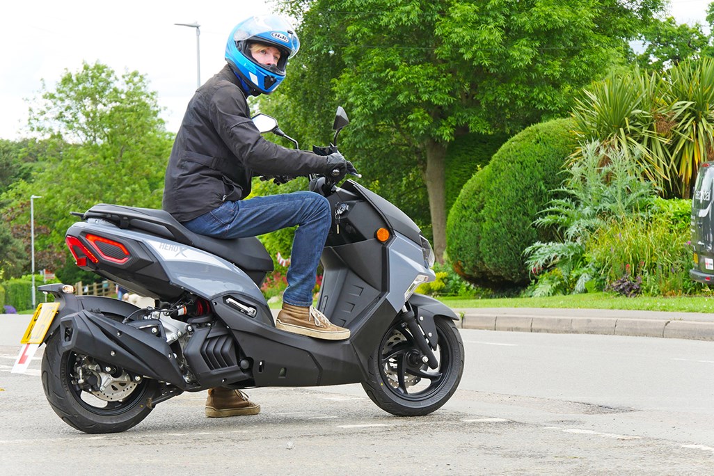 SINNIS HERO-X 125 (2022 - on) Review