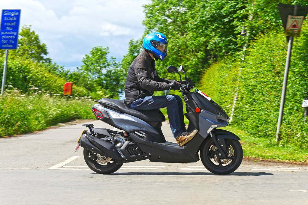 SINNIS HERO-X 125 (2022 - on) Review