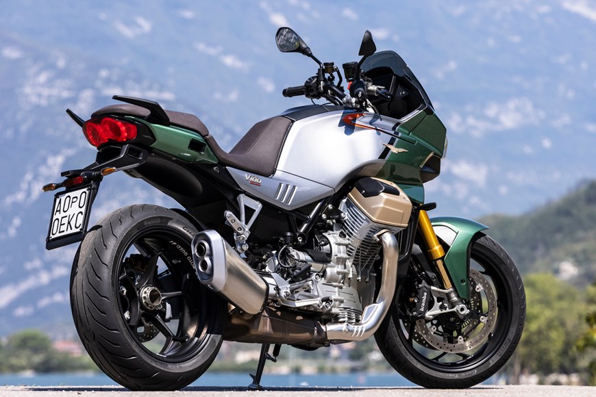 MOTO-GUZZI V100 MANDELLO (2023 - on) Review