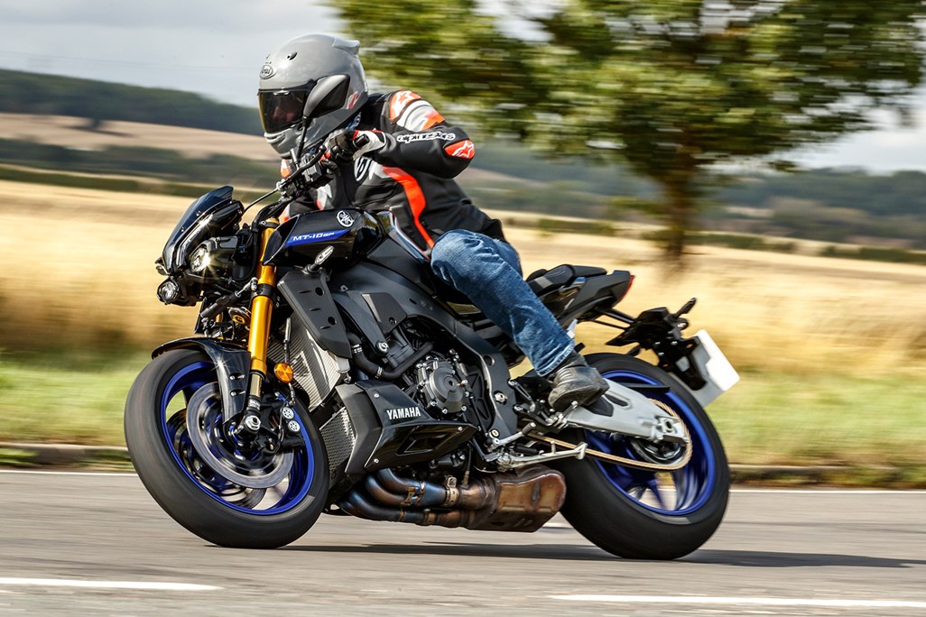 Yamaha MT-10 SP review - hypernaked much improved over MT-10