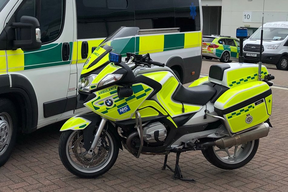 Medi-bike for war in Ukraine: Ex-NHS BMW R1200RT heads to the frontline