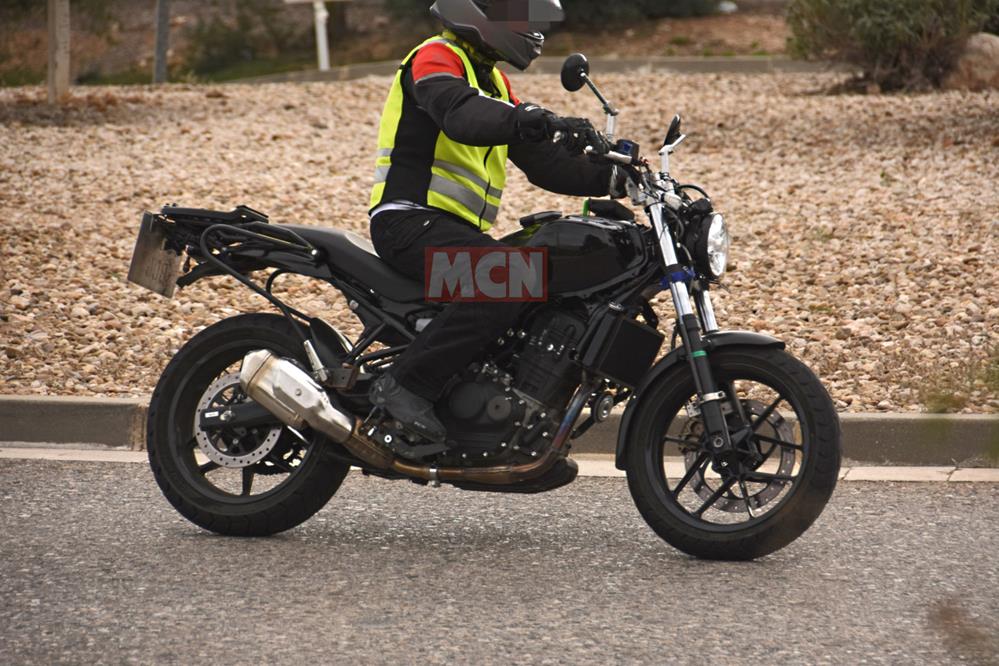 Royal Enfield spotted testing liquid-cooled 450 single-cylinder scrambler