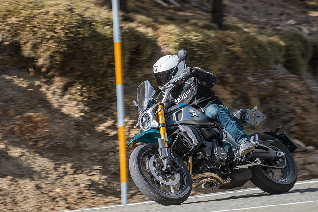 CF MOTO 700CLX ADVENTURE (2023 - on) Review