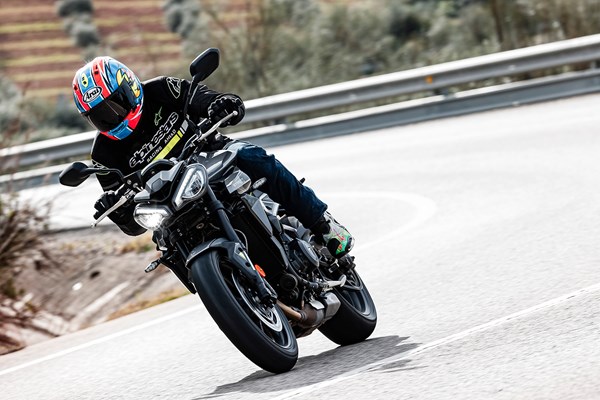 TRIUMPH STREET TRIPLE 765 R (2023 - 2025) Review
