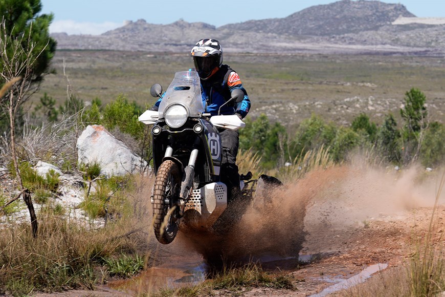 Husqvarna Norden 901 Expedition (2023 - on) Review