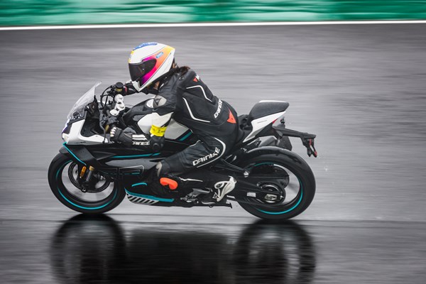 2023-on CF Moto 450SR Review: Refined A2 bike buying guide