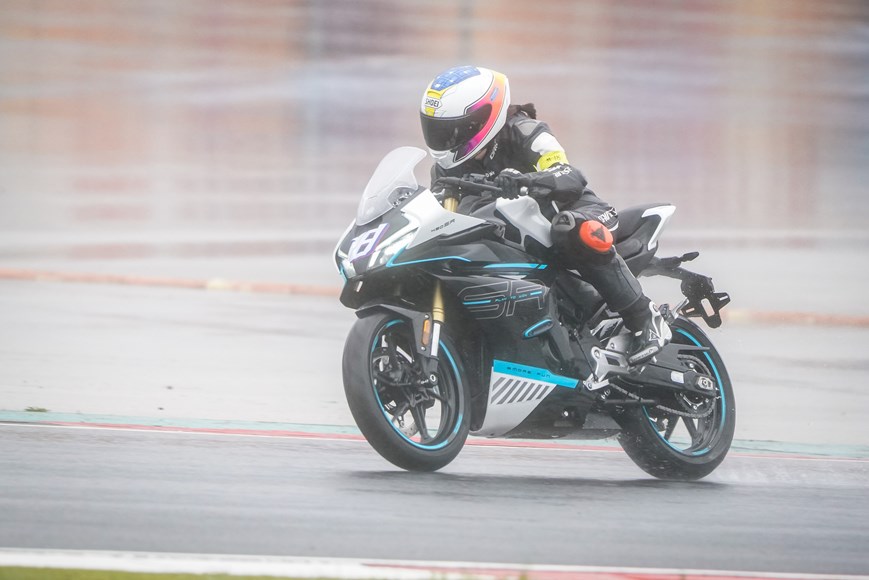 2023-on CF Moto 450SR Review: Refined A2 bike buying guide