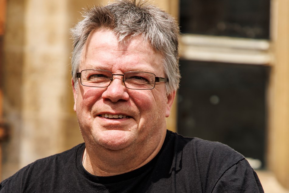 From Zero to hero: Ali meets with the converted for an electric love-in ...