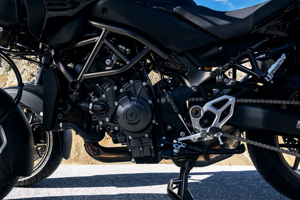 2023 Yamaha Niken GT review | Wacky three-wheeler refined