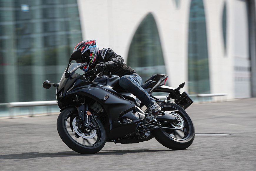 YAMAHA R125 (2023-on) Review