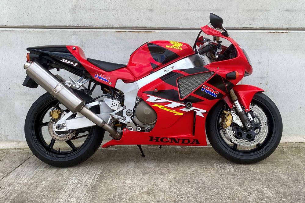 Bumper weekend of sales at Devitt MCN Festival Silverstone Auction