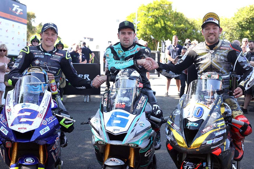 Isle of Man TT Round-Up: Michael Dunlop completes Supersport double ...