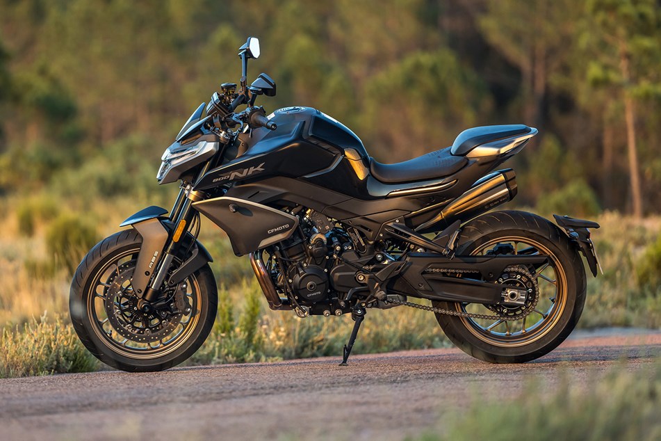 2023-on CF Moto 800NK Review | a lot of bike for the money!