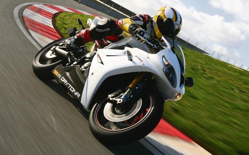 Editor's picks: Triumph 675R