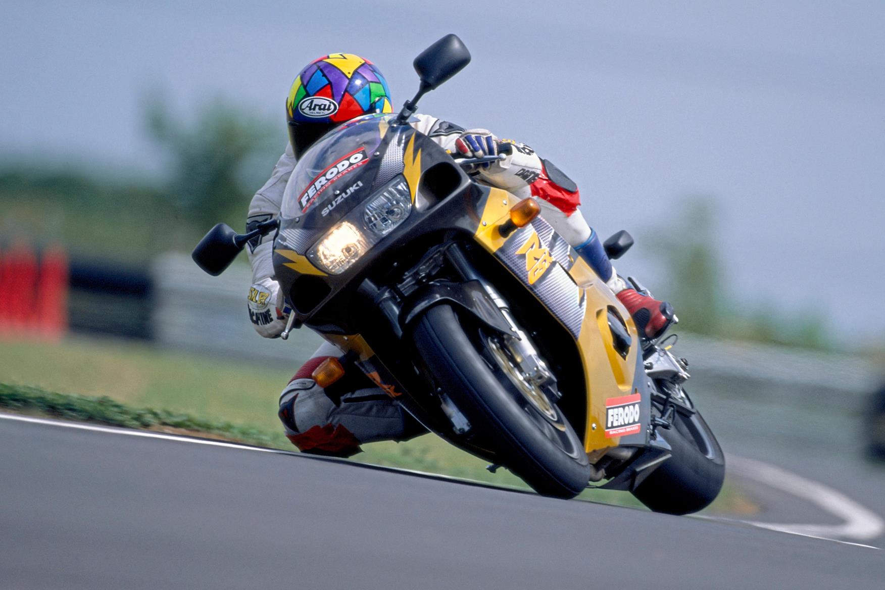 Expert guide: The GSX-R range defined Suzuki for generations. So which ...