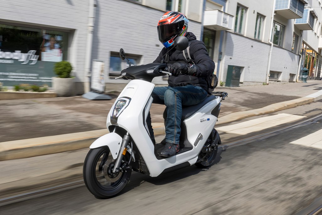 HONDA EM1 E (2024 - on) Review