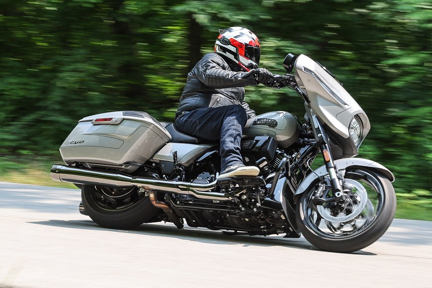 Harley-Davidson CVO 121 Street Glide (2023 - on) Review